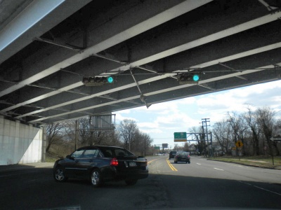 Signal Mounting Styles - HighwayWiki