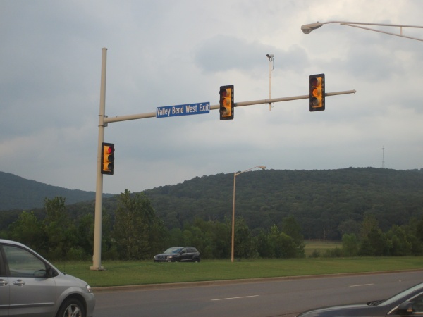 Signal Mounting Styles - HighwayWiki